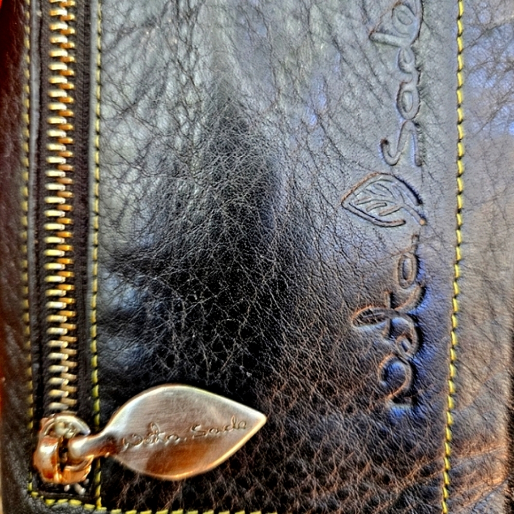 Neta Sade Genuine Leather Bifold Wallet - Gem